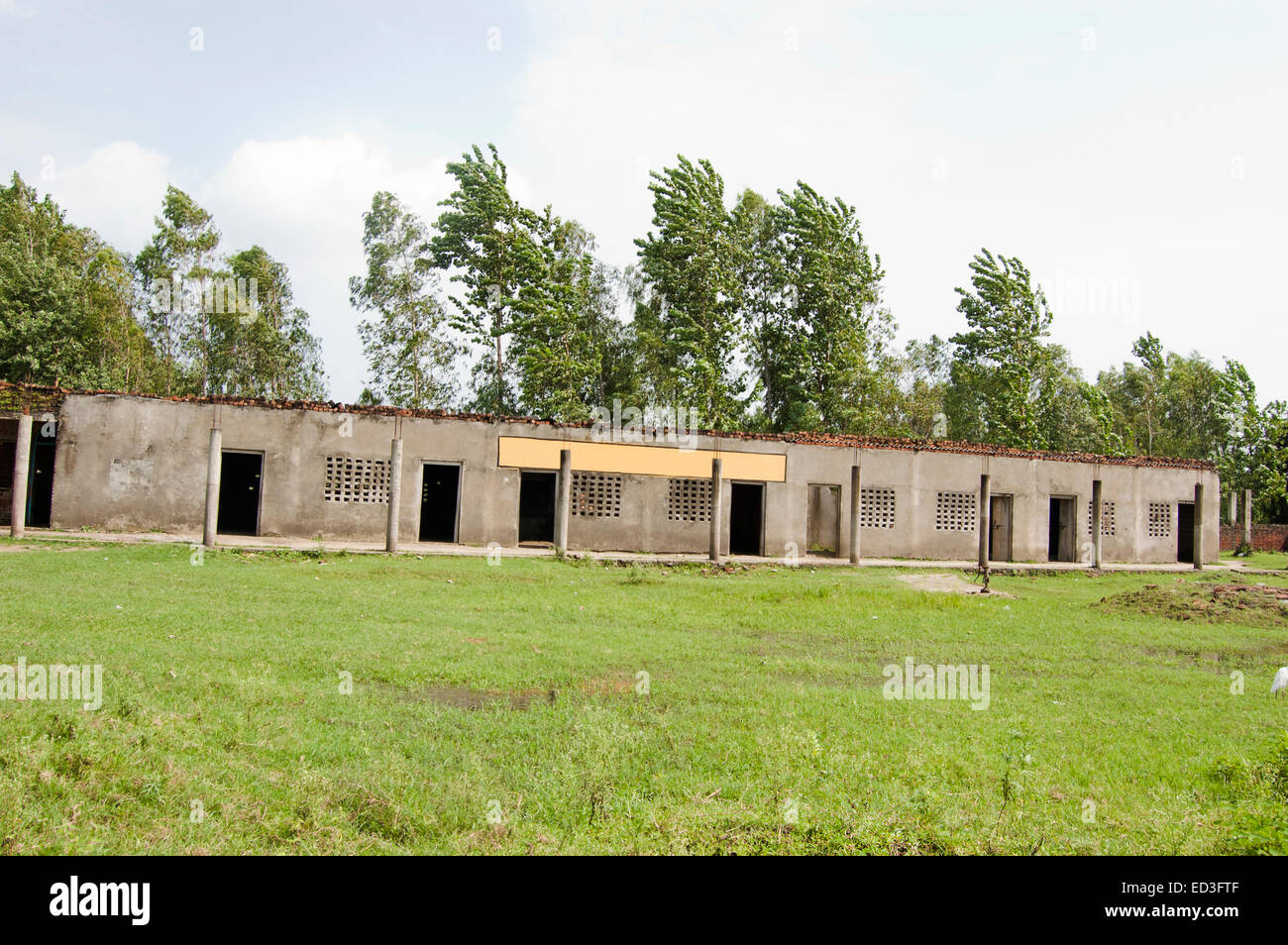 Indian school building hi-res stock photography and images - Alamy