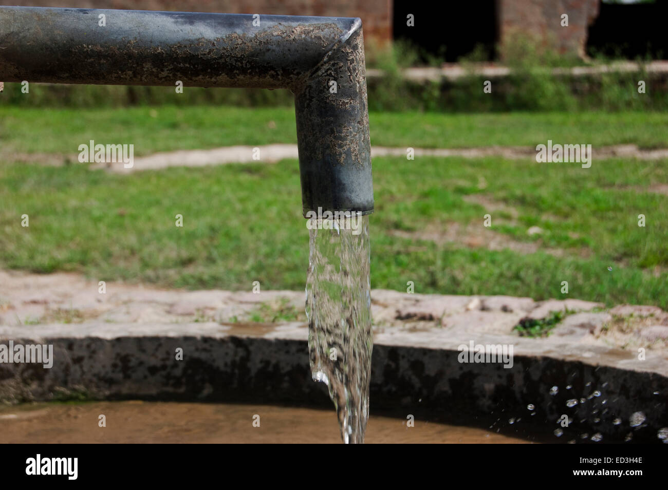 Poor metals hi-res stock photography and images - Alamy