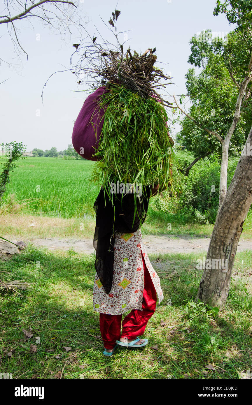 1 rural lady Farm Working Stock Photo - Alamy