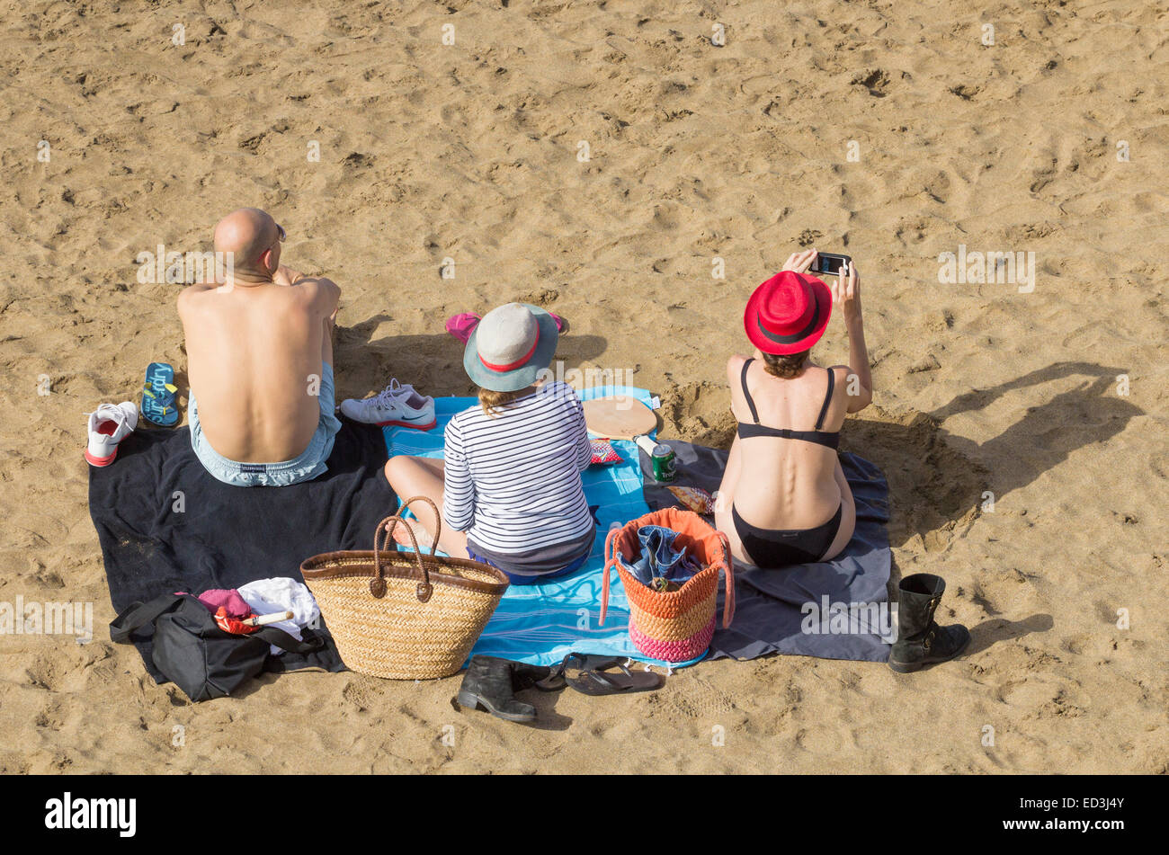 Spain young people hi-res stock photography and images - Alamy