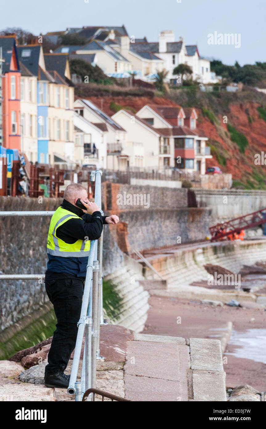 Security guard talking hi-res stock photography and images - Alamy