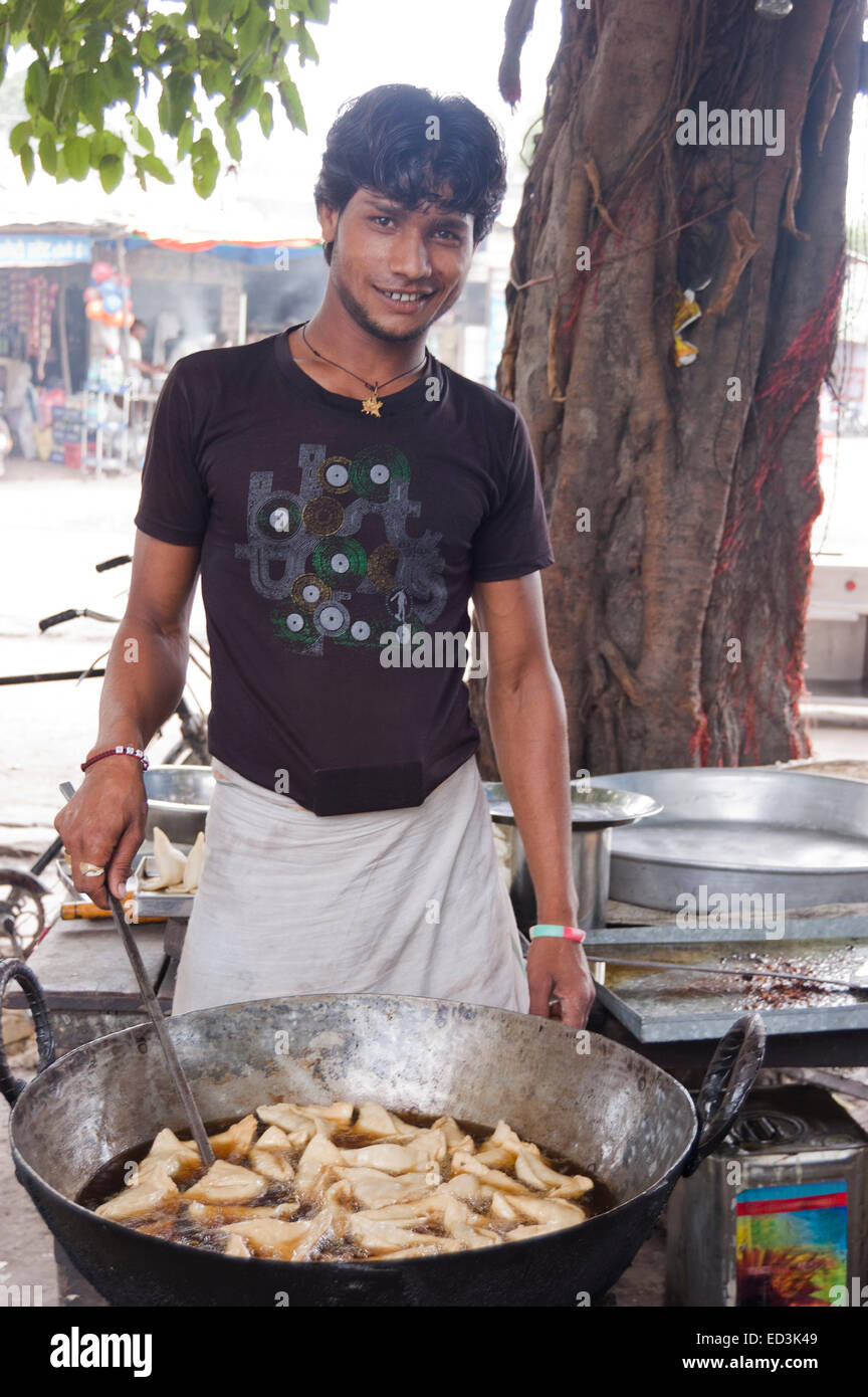 Indian poor shopkeeper hi-res stock photography and images - Alamy