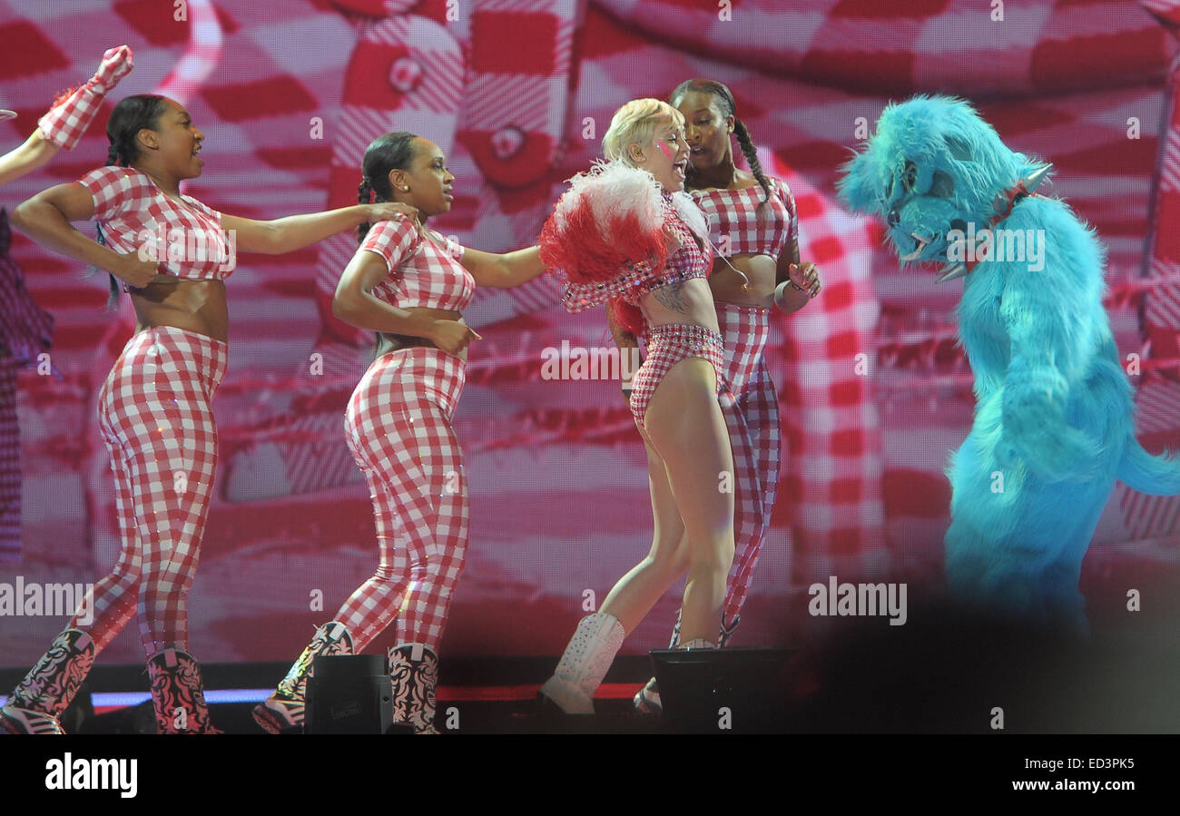 Miley Cyrus performs in a series of wacky outfits at the Ziggo Dome ...