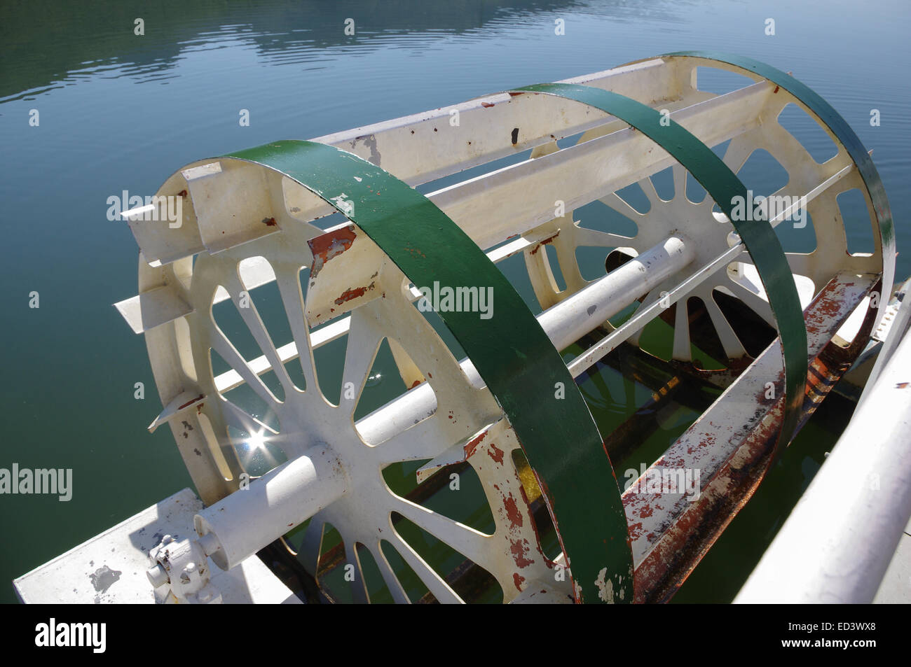 Mechanical wheel on a Mississippi boat style Stock Photo - Alamy
