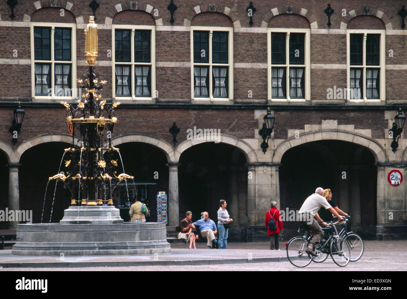 Netherlands, Den Haag, Ridderzaal Square, Fountain Stock Photo - Alamy