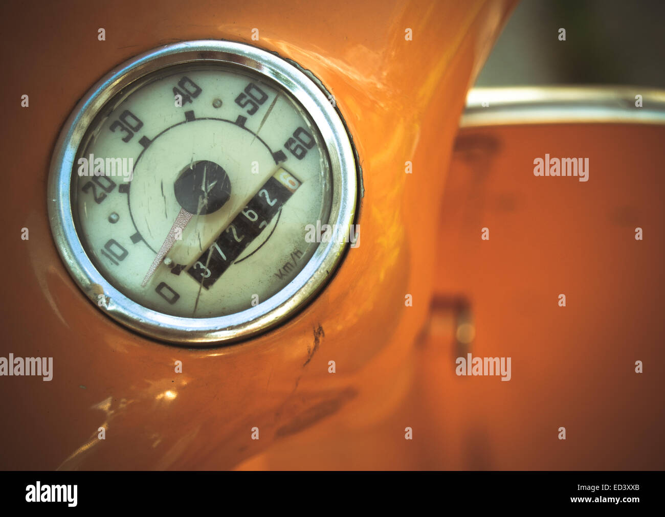 Automobile speedometer vintage hi-res stock photography and images - Alamy
