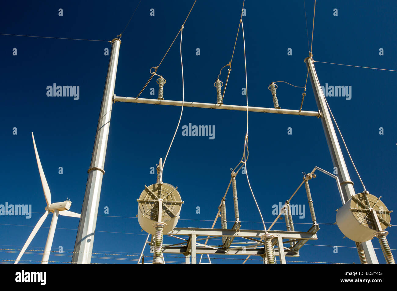 The Tehachapi Pass wind farm, California, USA Stock Photo - Alamy