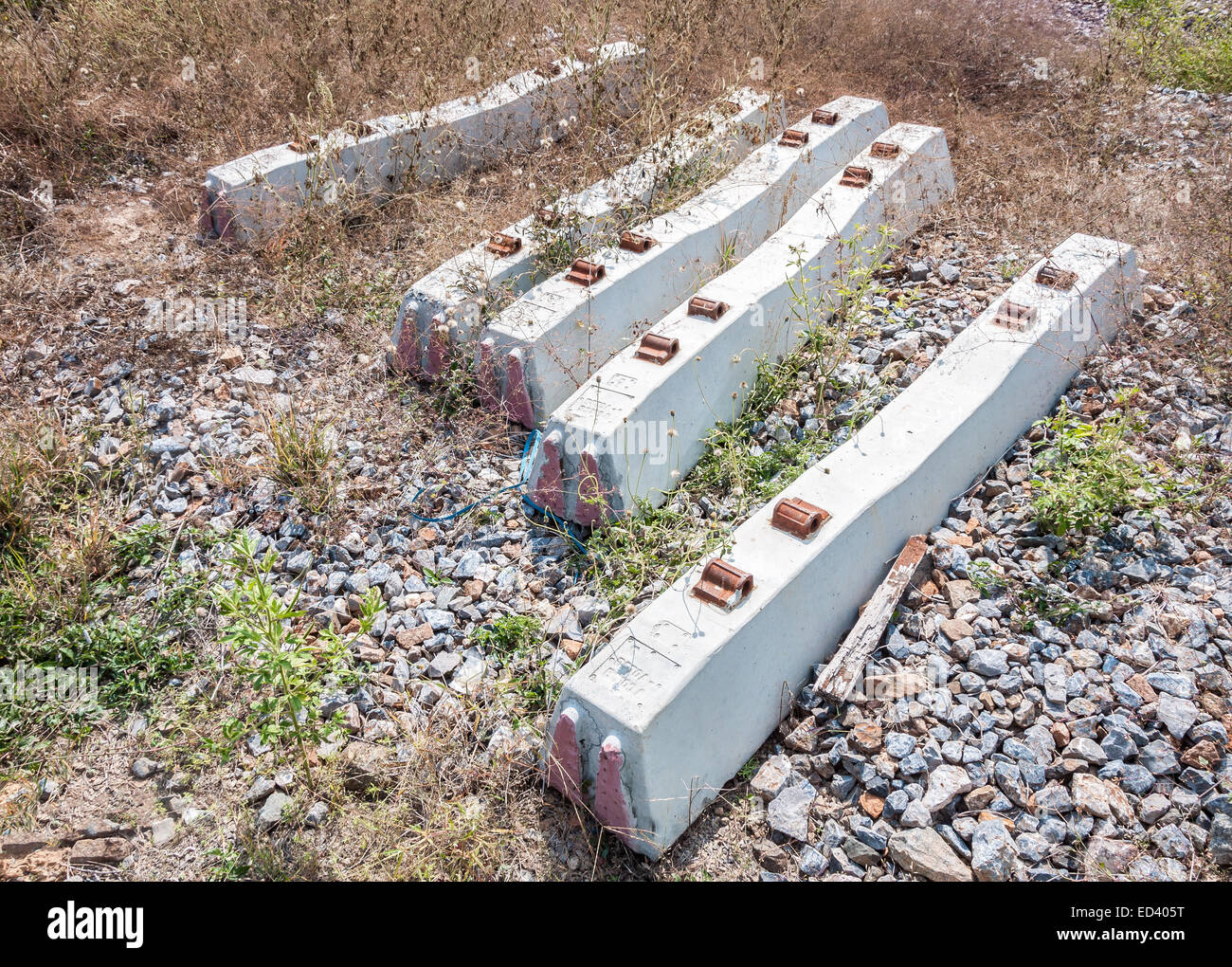 Stack Of Railway Sleepers Stock Photos & Stack Of Railway Sleepers ...