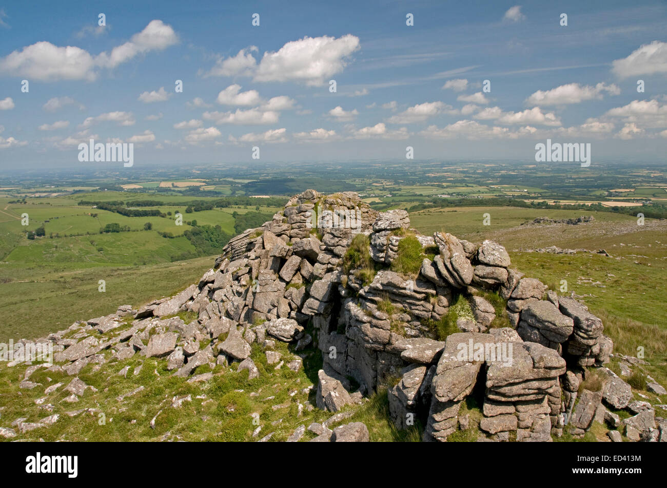 Belstone Tor, Dartmoor, looking north Stock Photo - Alamy