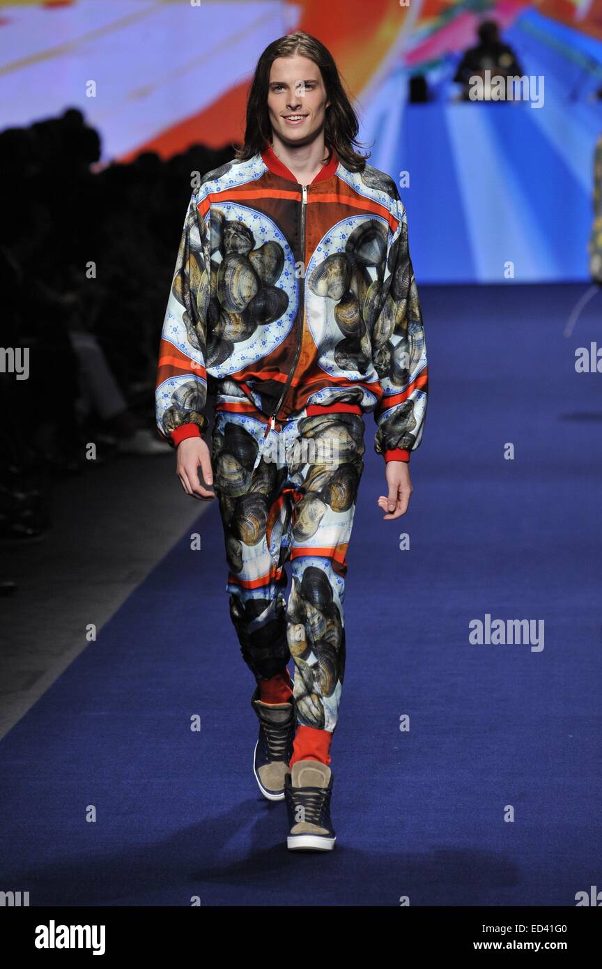 Milan Fashion Week Men's Ready-to-Wear Spring/Summer 2015 - ETRO ...