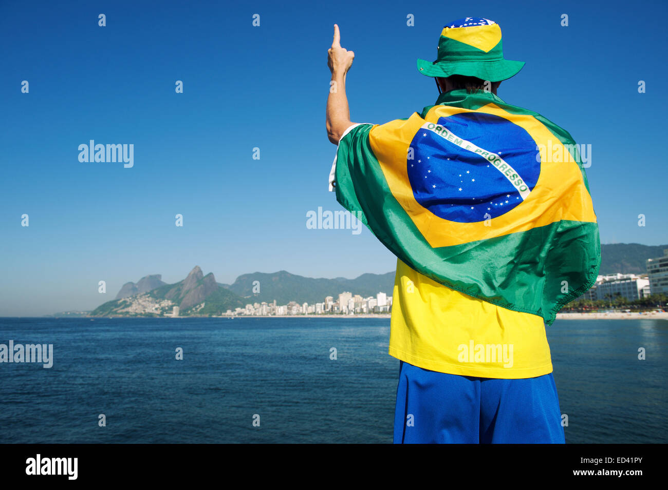 Celebrating outdoors people brazilian flag hi-res stock photography and ...