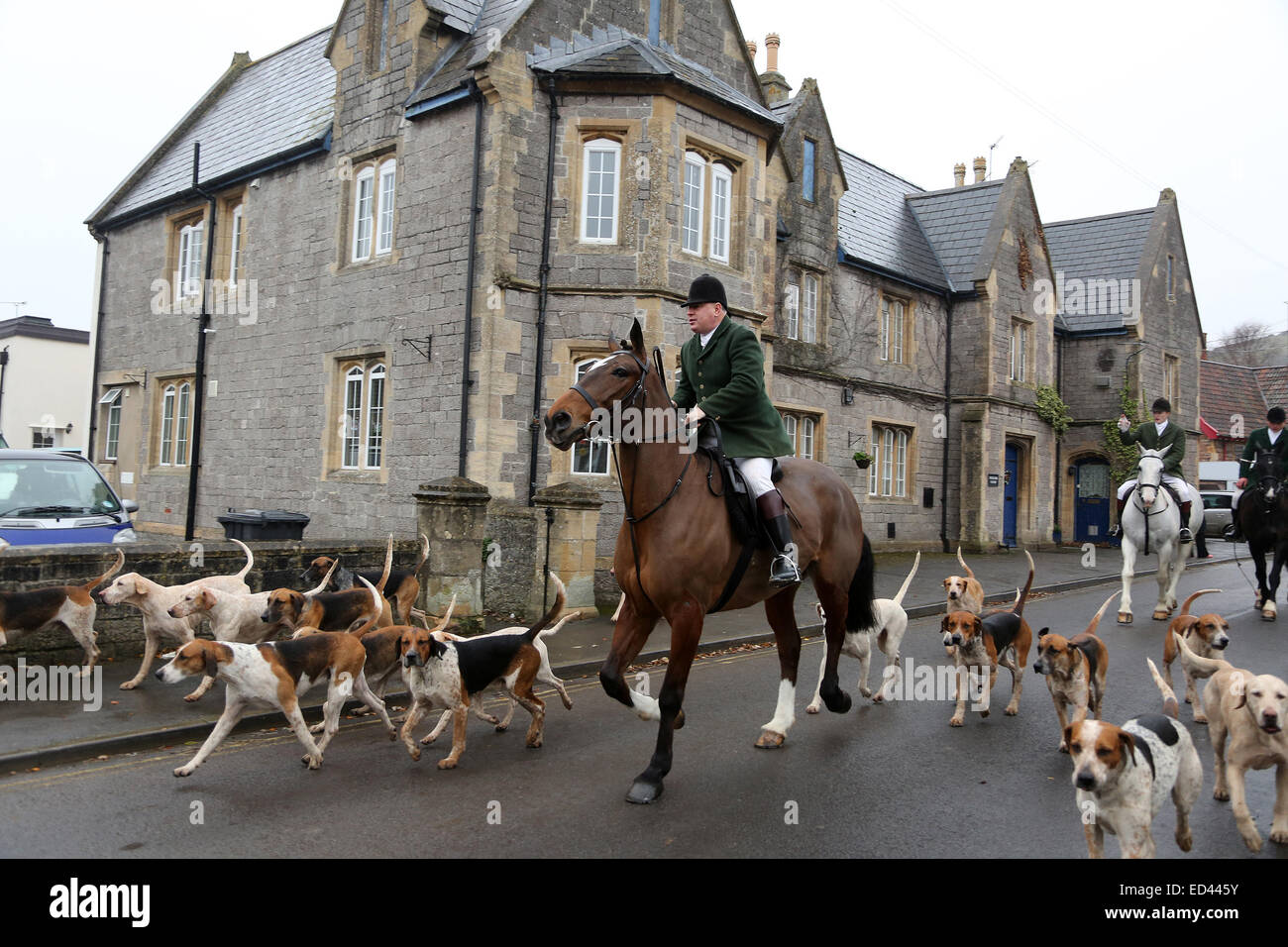 Drag hunt hi-res stock photography and images - Alamy