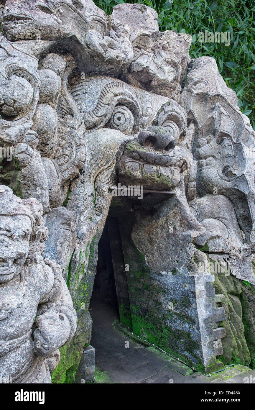Goa Gajah Elephant Cave, Entrance, Bali, Indonesia Stock Photo - Alamy