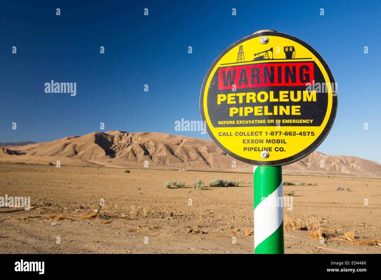 Petroleum pipeline hi-res stock photography and images - Alamy