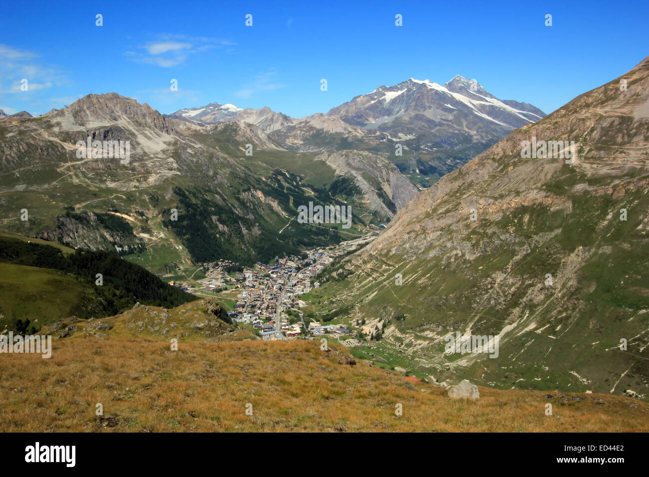 Val d'isere village from iseran pass hi-res stock photography and ...