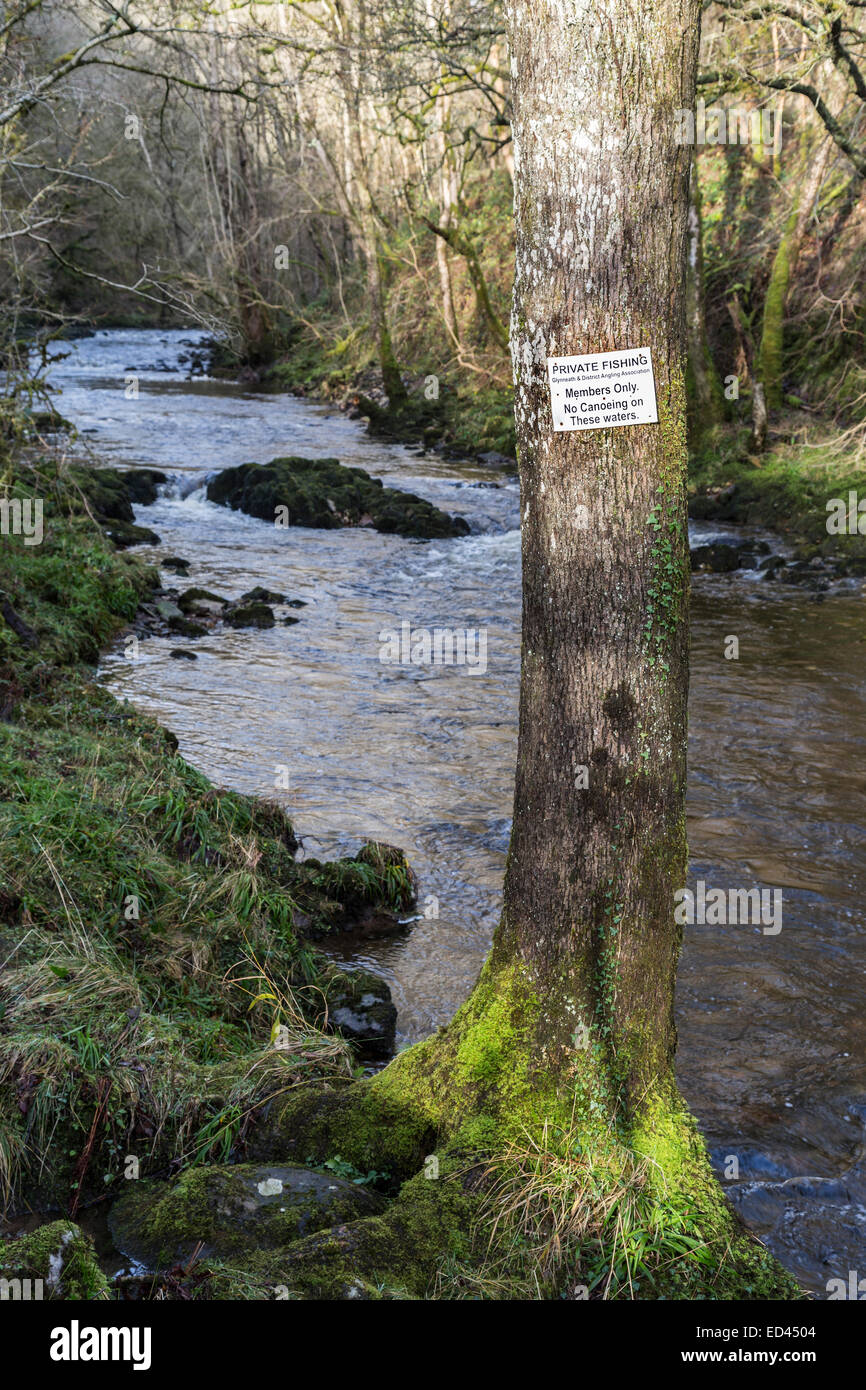 Private fishing no canoeing on river sign on the waterfalls walk ...