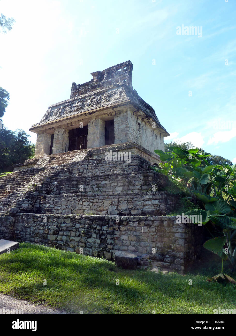 Mayan Mexican buildings and artefacts from a January 2013 expedition to ...
