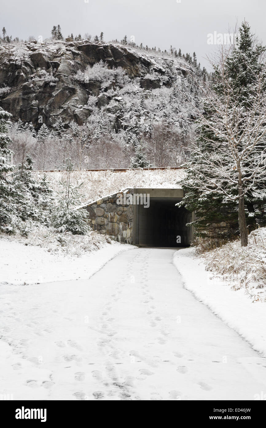 Franconia Notch State Park - Scenic view along the Franconia Notch Bike ...