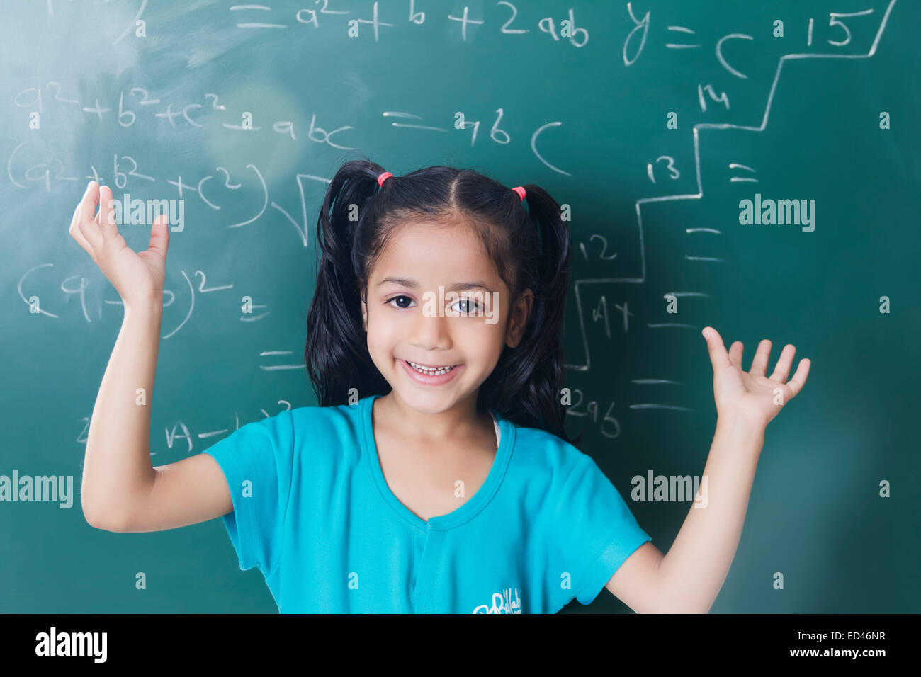 1 indian child girl student Stock Photo - Alamy