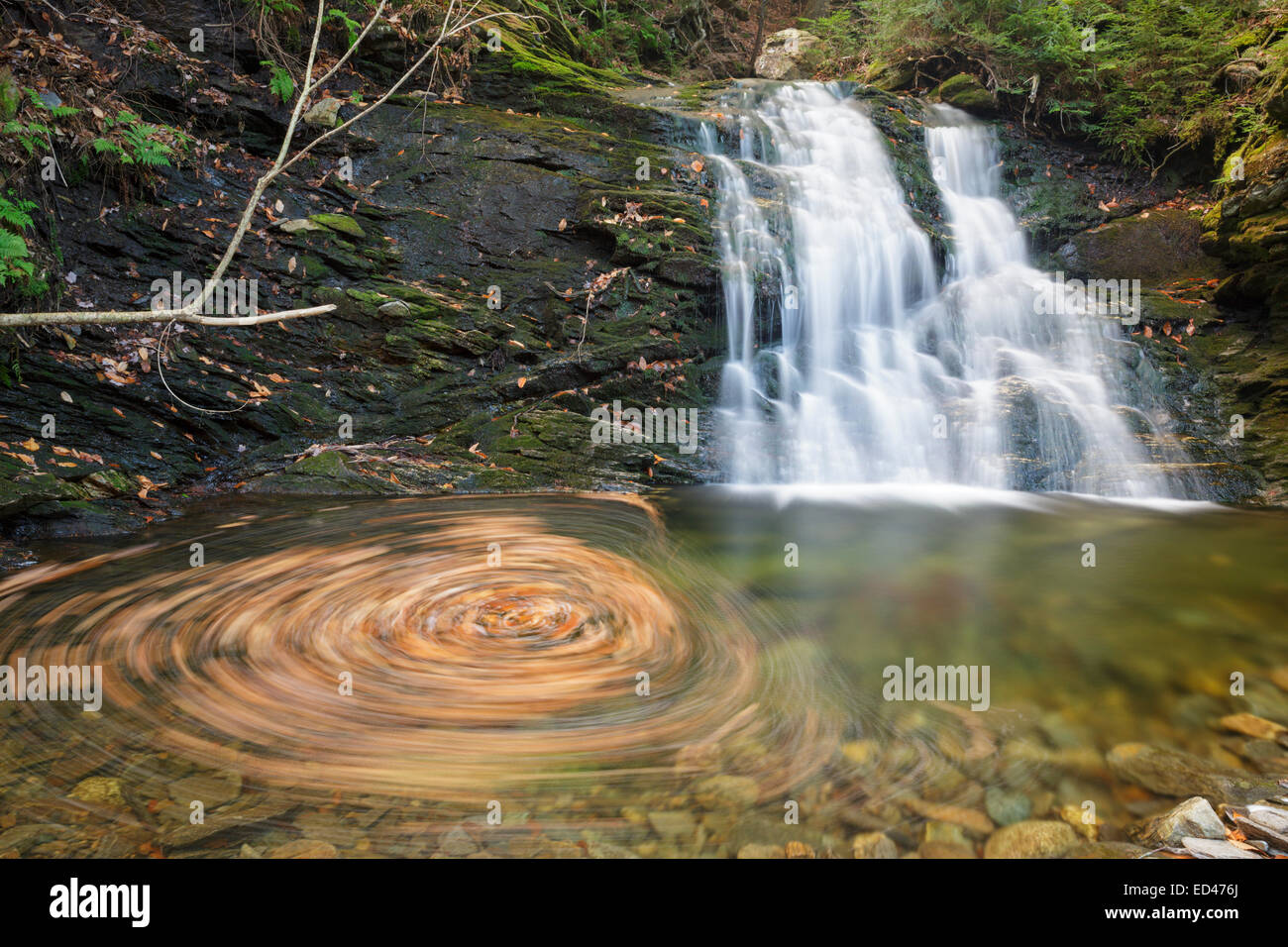Falls on ammonoosuc river white mountain hi-res stock photography and ...