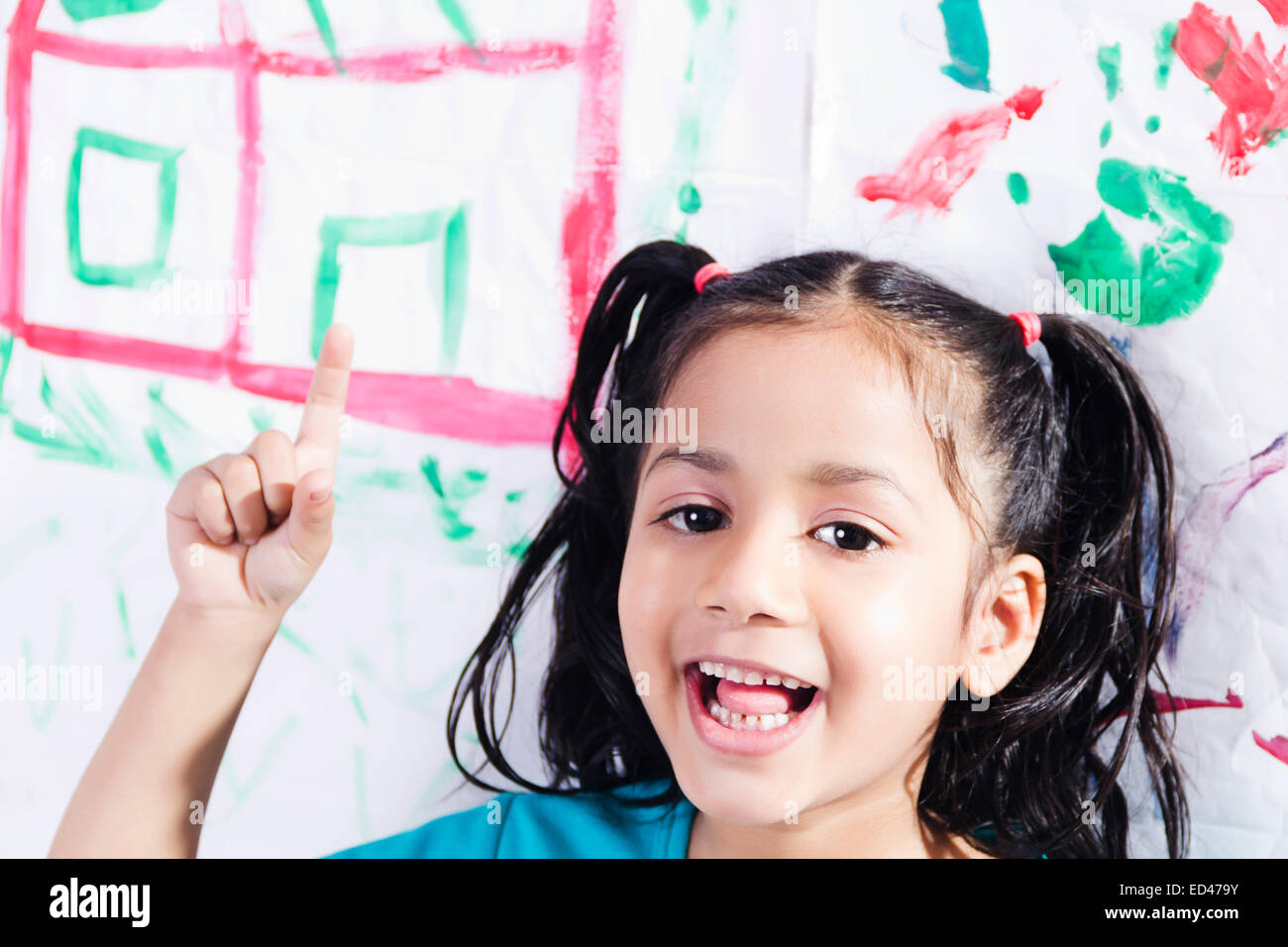 Child drawing hand only hi-res stock photography and images - Alamy