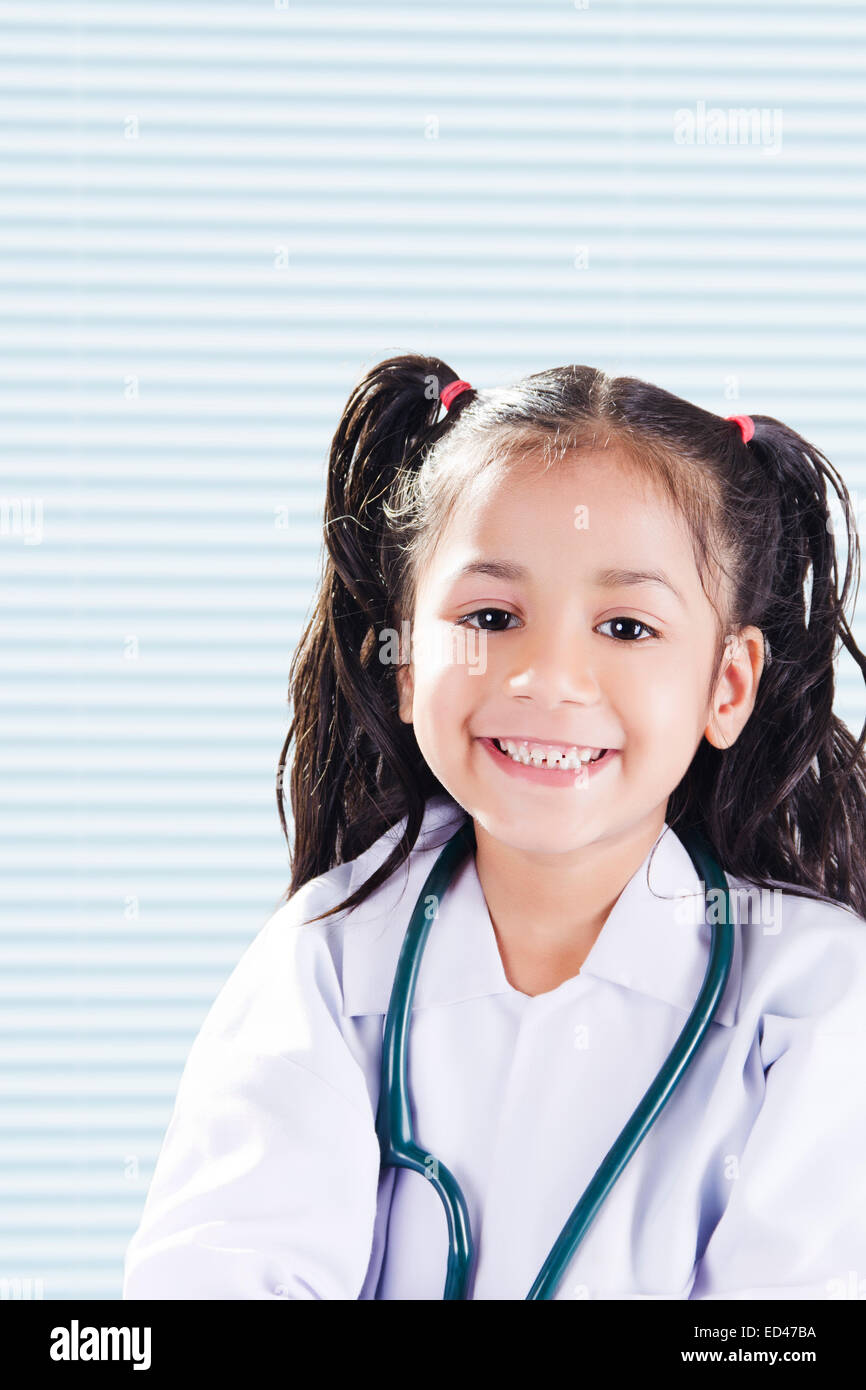 1 indian child girl Doctor Stock Photo - Alamy