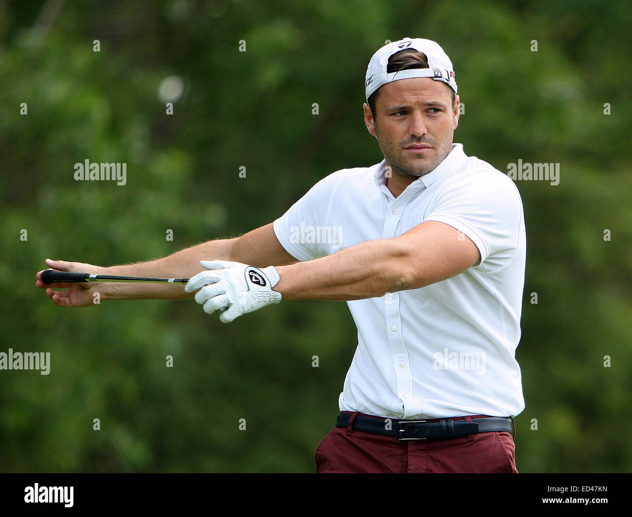 Ex-The Only Way Is Essex star, Mark Wright, playing golf with his dad ...