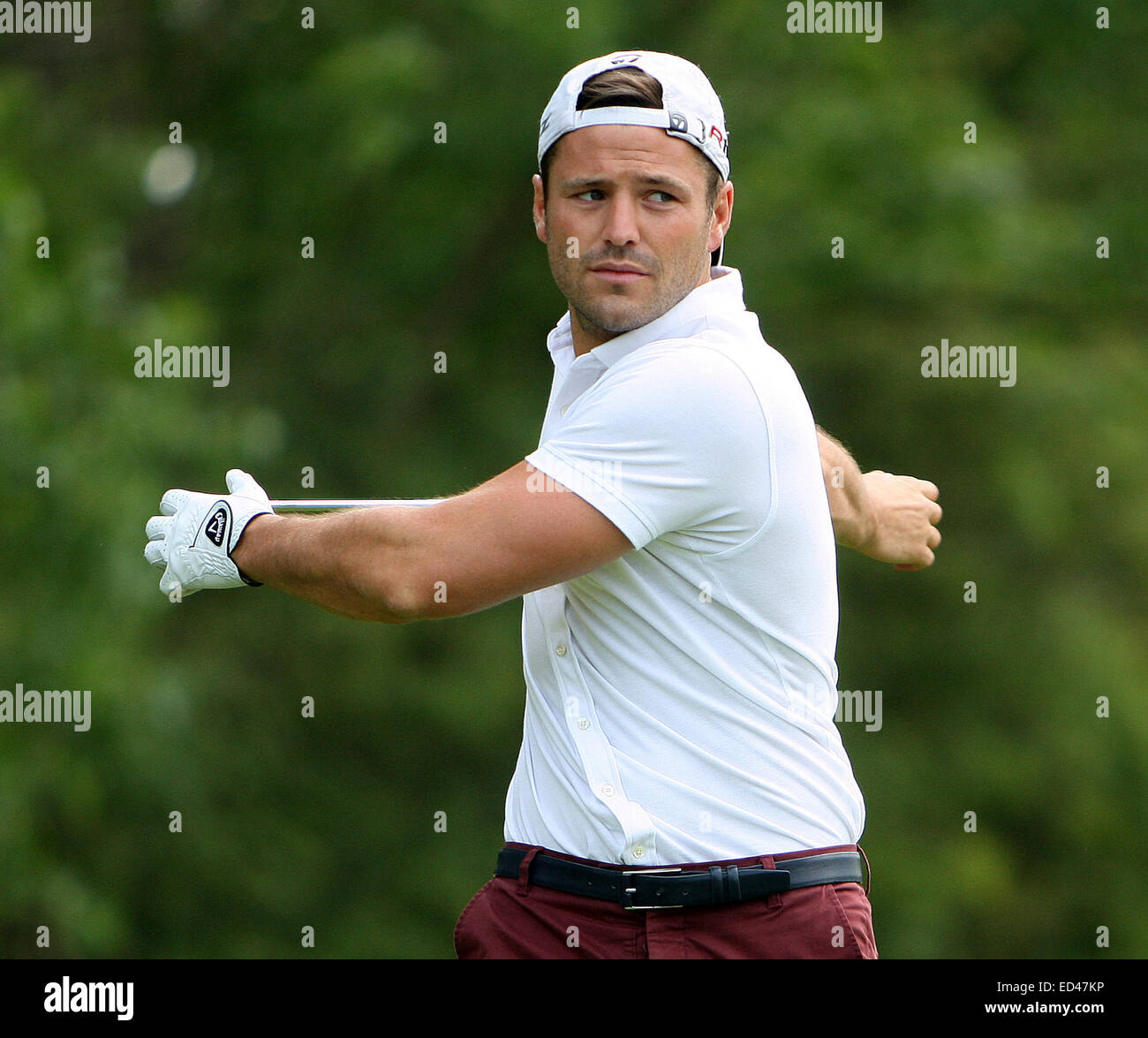 Ex-The Only Way Is Essex star, Mark Wright, playing golf with his dad ...