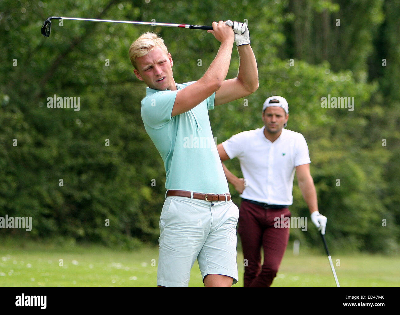 Ex-The Only Way Is Essex star, Mark Wright, playing golf with his dad ...