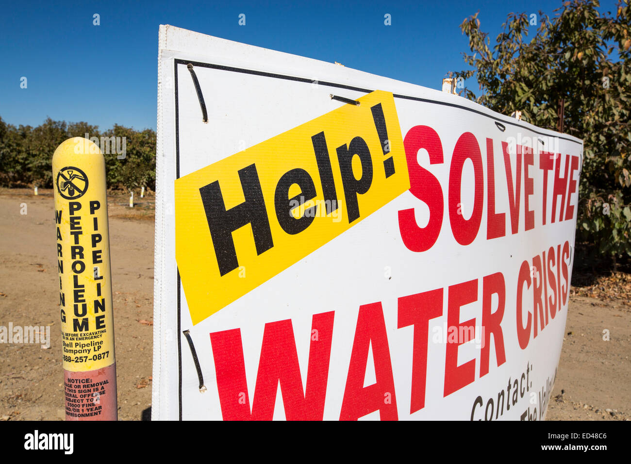 A sign about California's ongoing catastrophic drought in the Central ...