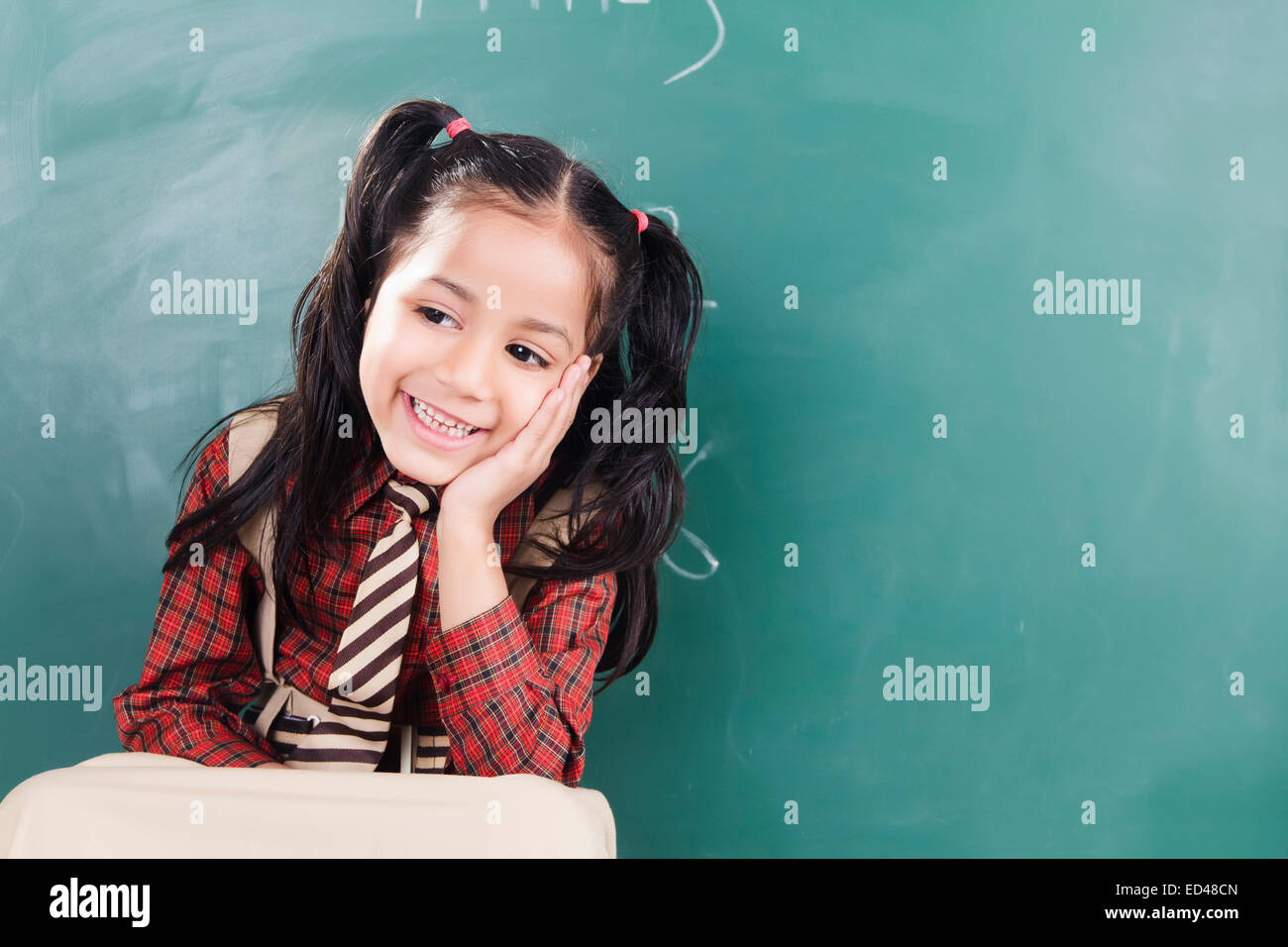 1 indian child girl student Stock Photo - Alamy