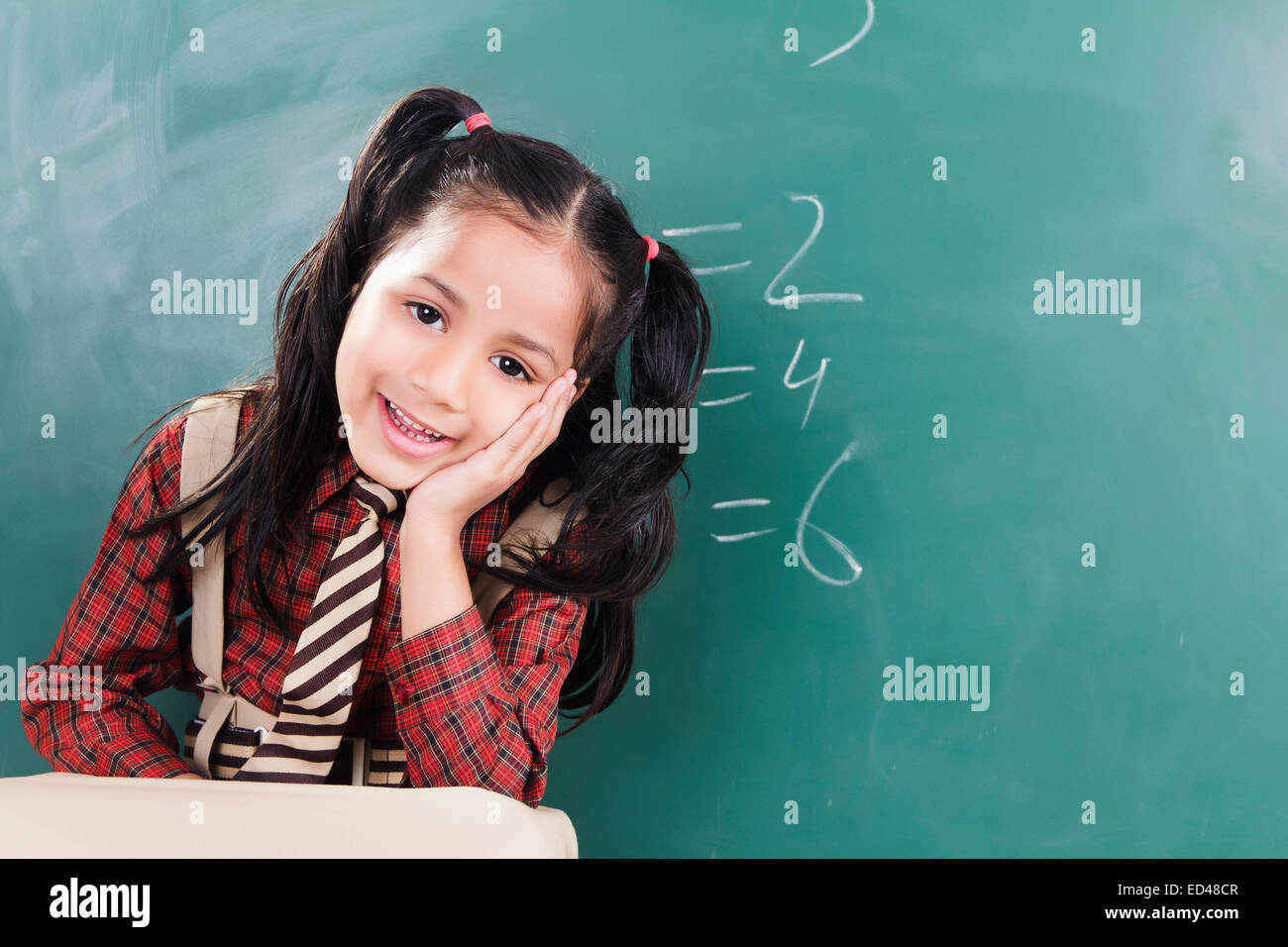1 indian child girl student Stock Photo - Alamy