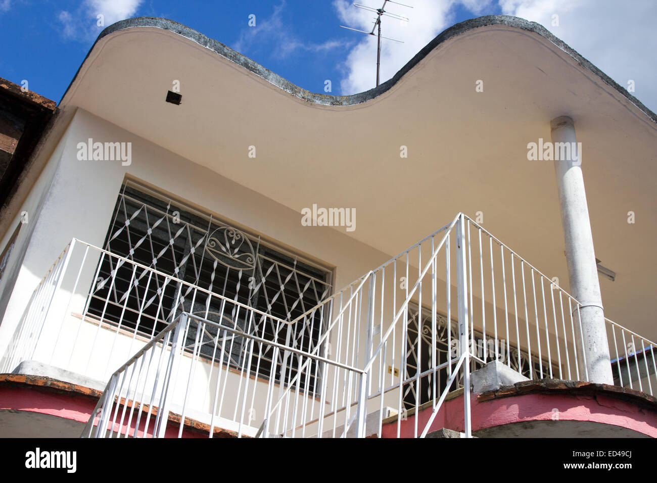 Cuban housing hi-res stock photography and images - Alamy