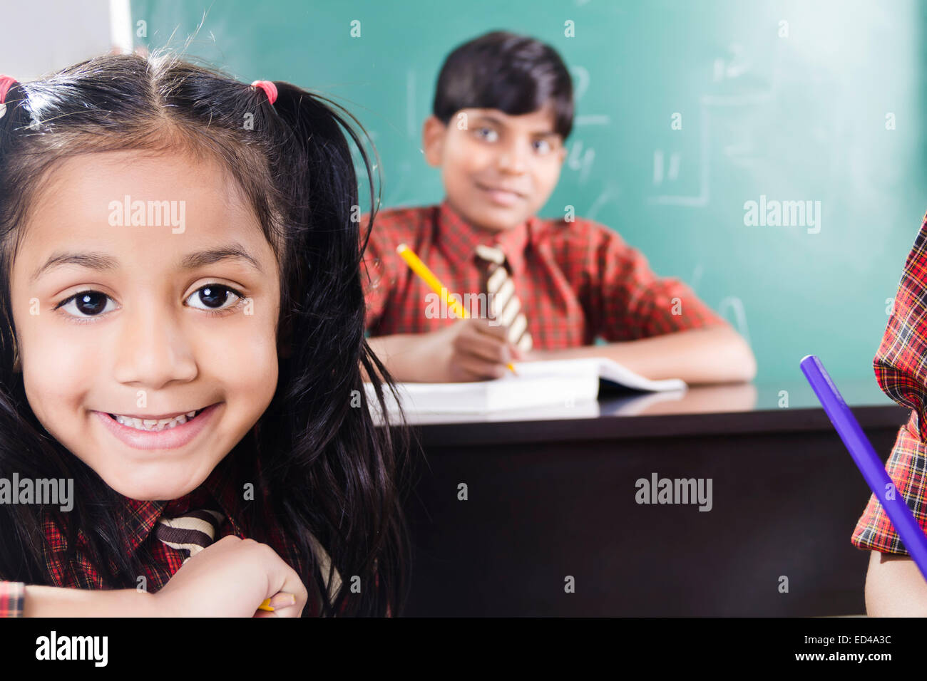 Schooll and girl hi-res stock photography and images - Alamy