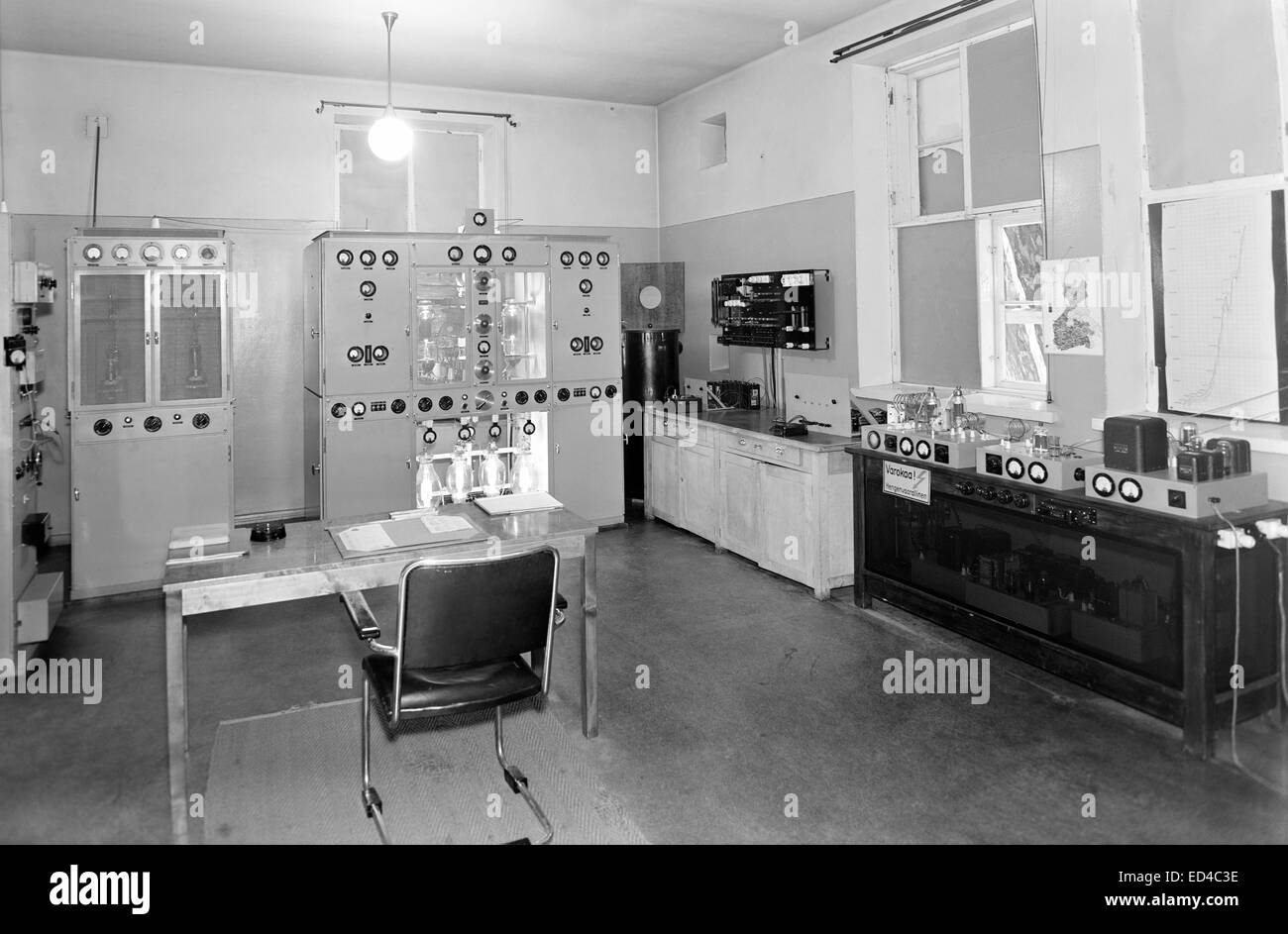 Transmitter stations hi-res stock photography and images - Alamy