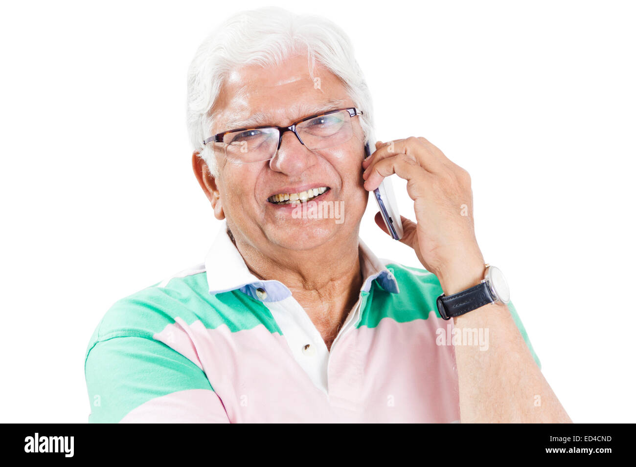 1 indian Old man talking phone Stock Photo - Alamy