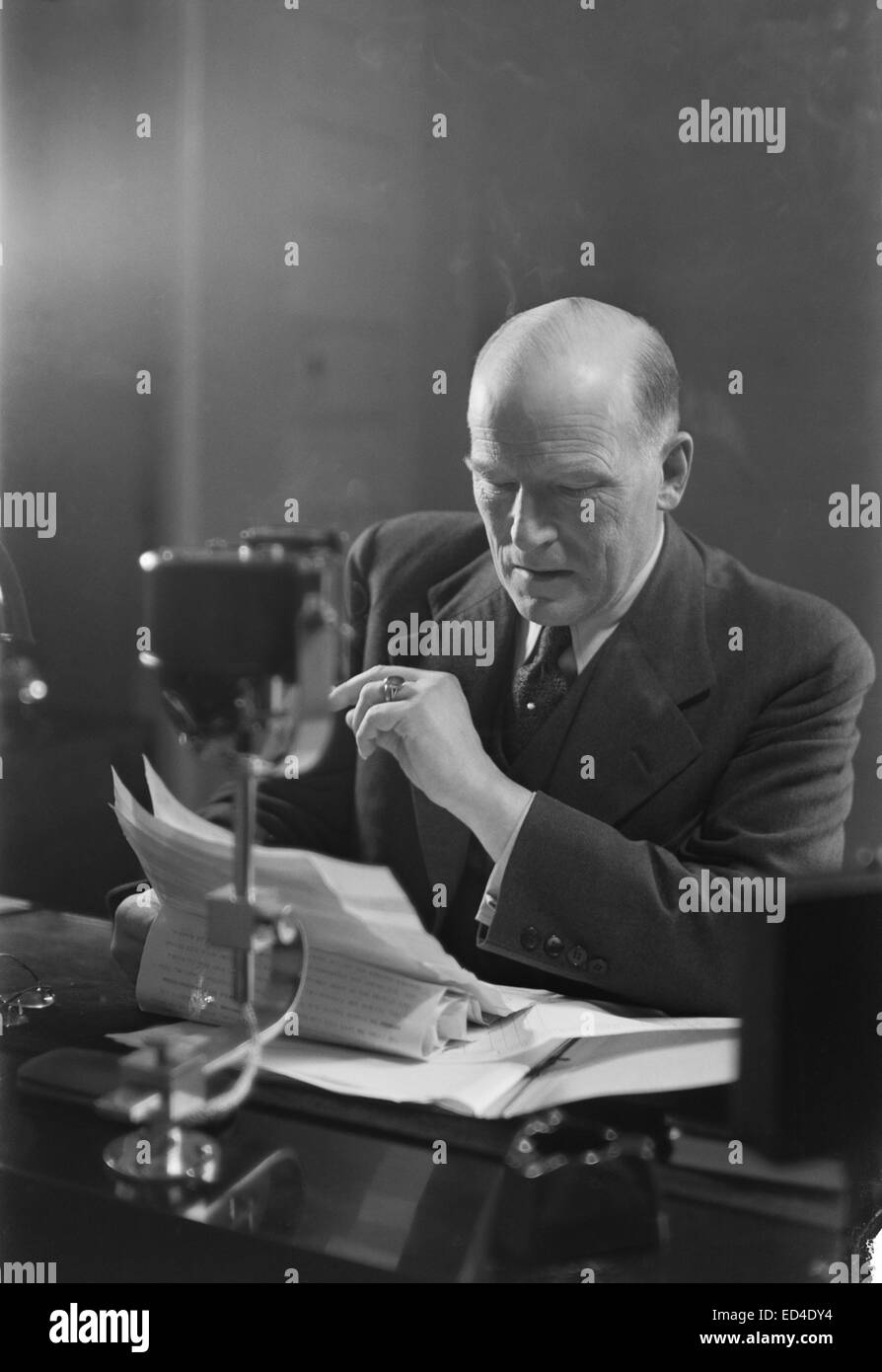 The announcer Black and White Stock Photos & Images - Alamy