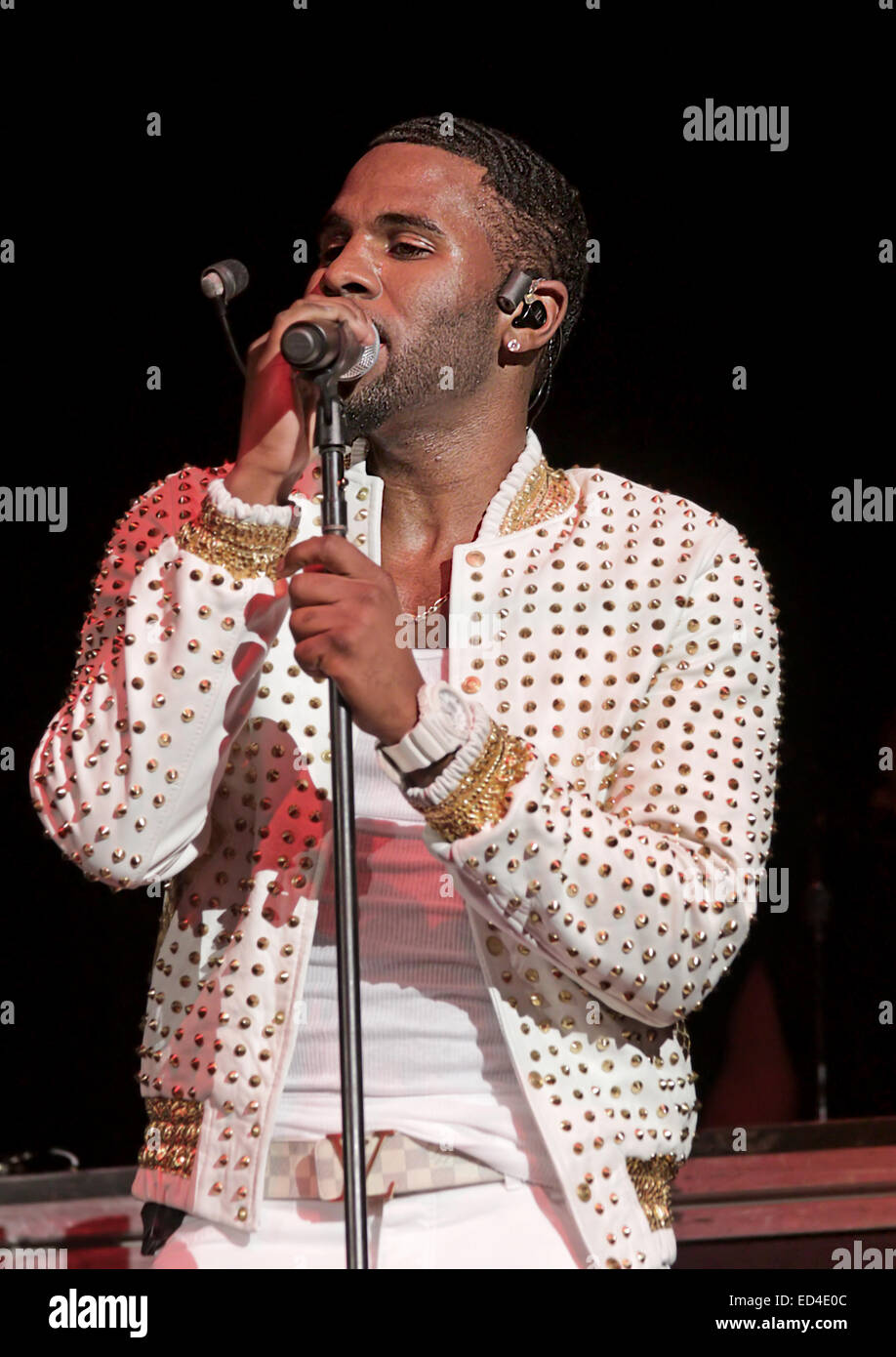 Jason Derulo performing live on stage at Liverpool Echo Arena Featuring ...