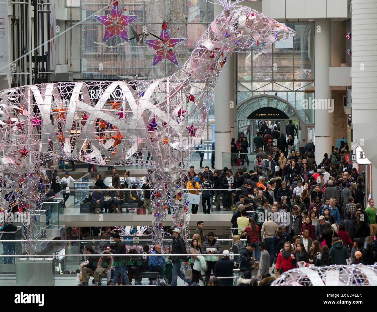 Toronto, Canada. 26th Dec, 2014. People shop at the Eaton Center on the ...