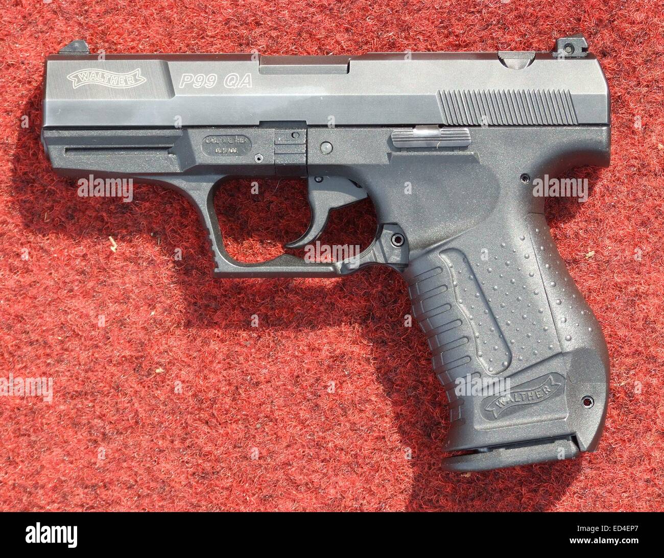 Walther P99 (QA trigger) caliber 9 mm Luger Stock Photo - Alamy