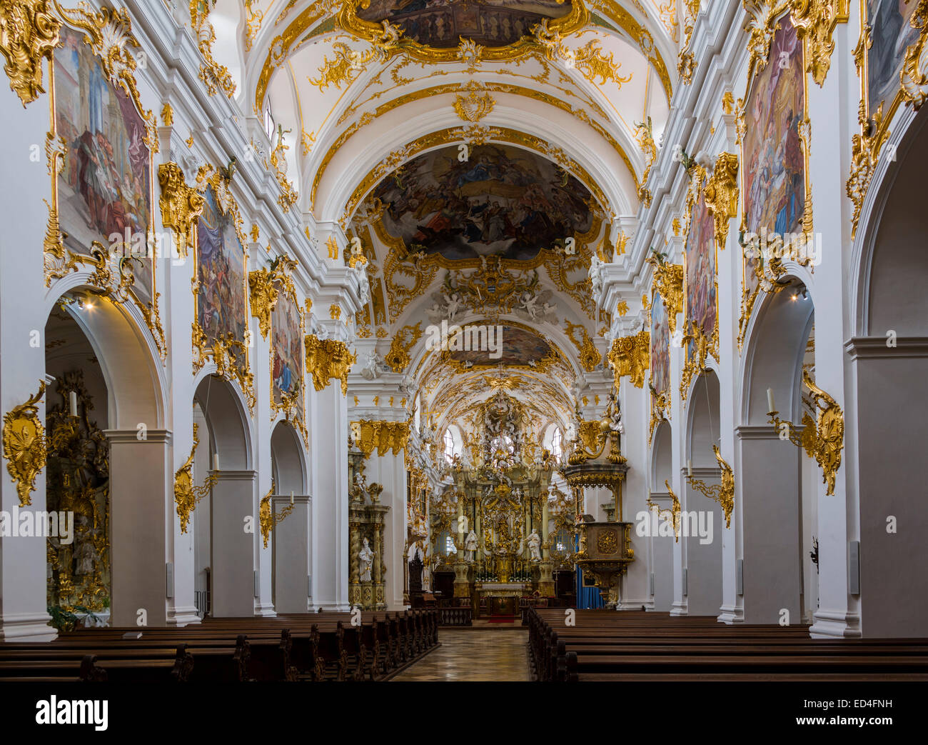 Altar and interior of Alte Kapelle catholic church in Regensburg ...