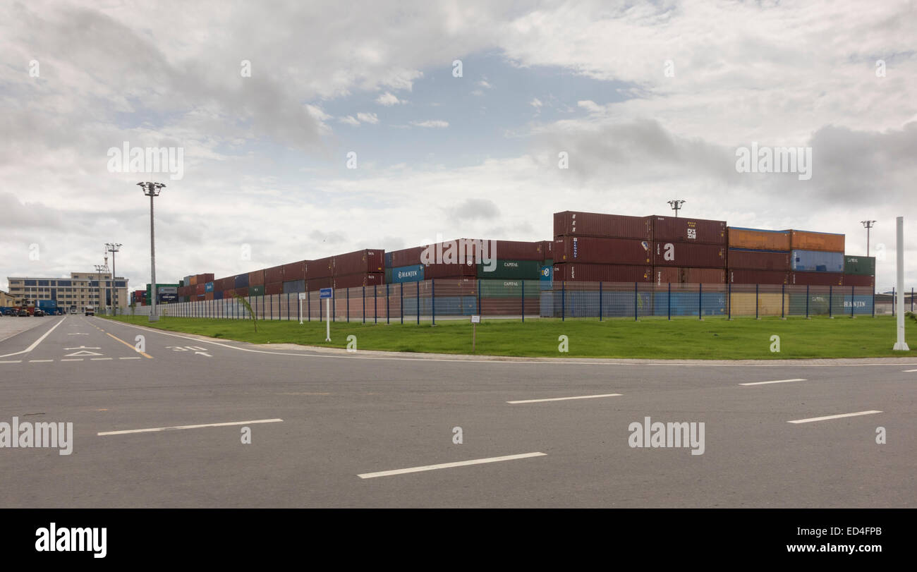 Stacks of shipping containers at the new port expansion in Bata ...