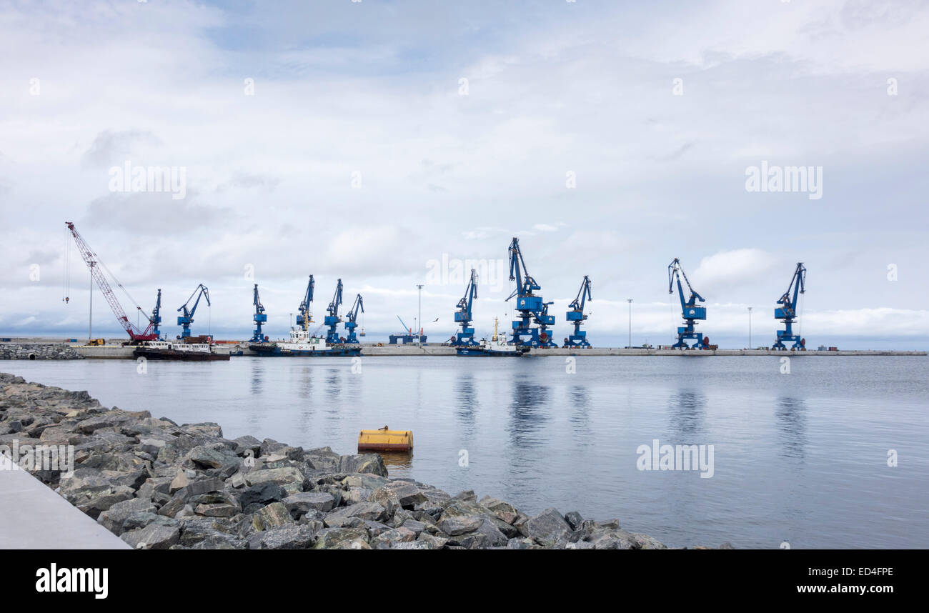 Large cranes at the new port expansion in Bata, Equatorial Guinea Stock ...