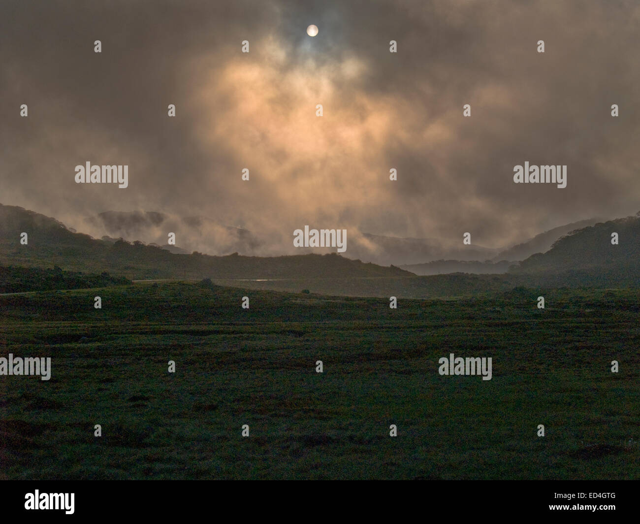 Changing weather hi-res stock photography and images - Alamy