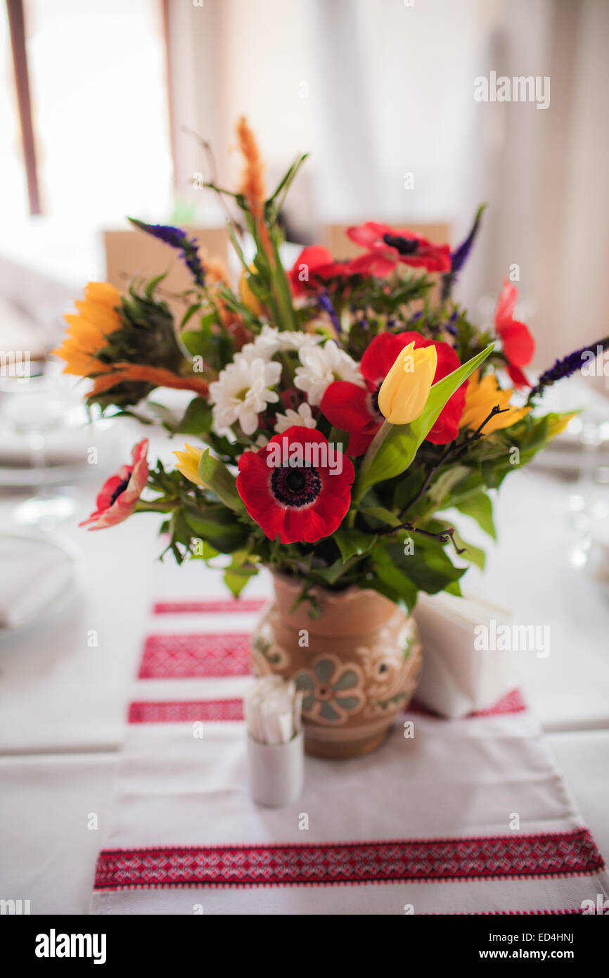 Ukrainian decorated table Stock Photo - Alamy