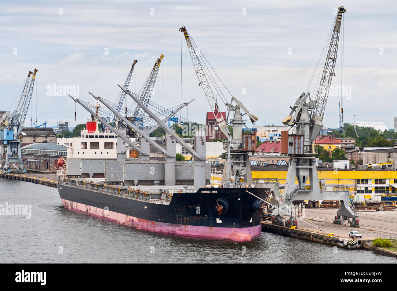 Ship docked in port hi-res stock photography and images - Alamy