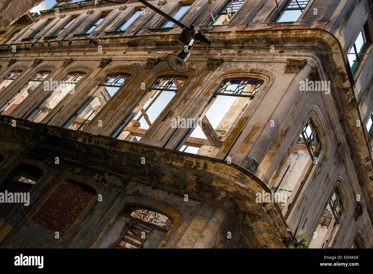 Cuban Building being restored Stock Photo - Alamy