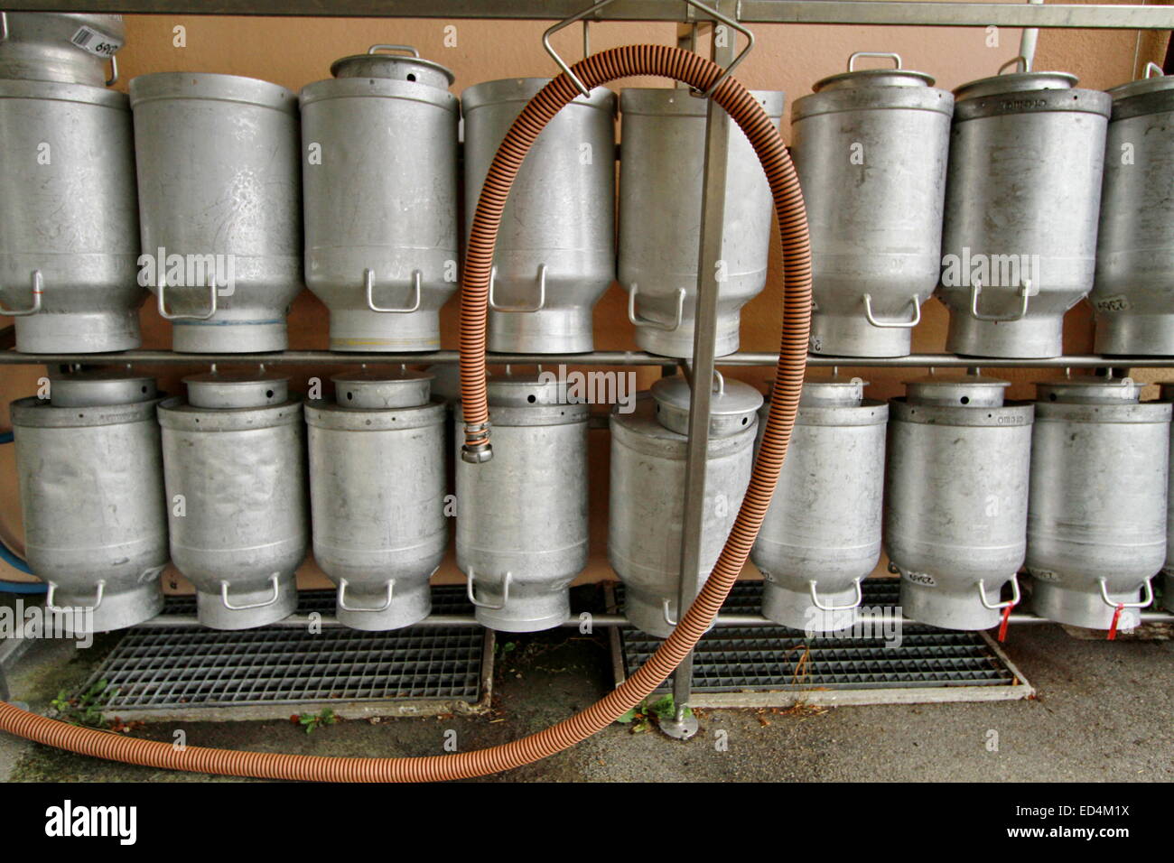 A group of milk churns Stock Photo - Alamy