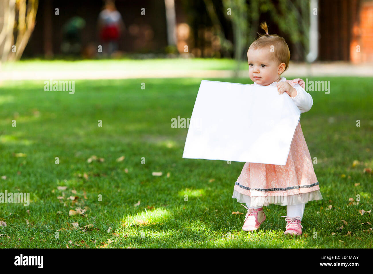 Child holding poster board hi-res stock photography and images - Alamy