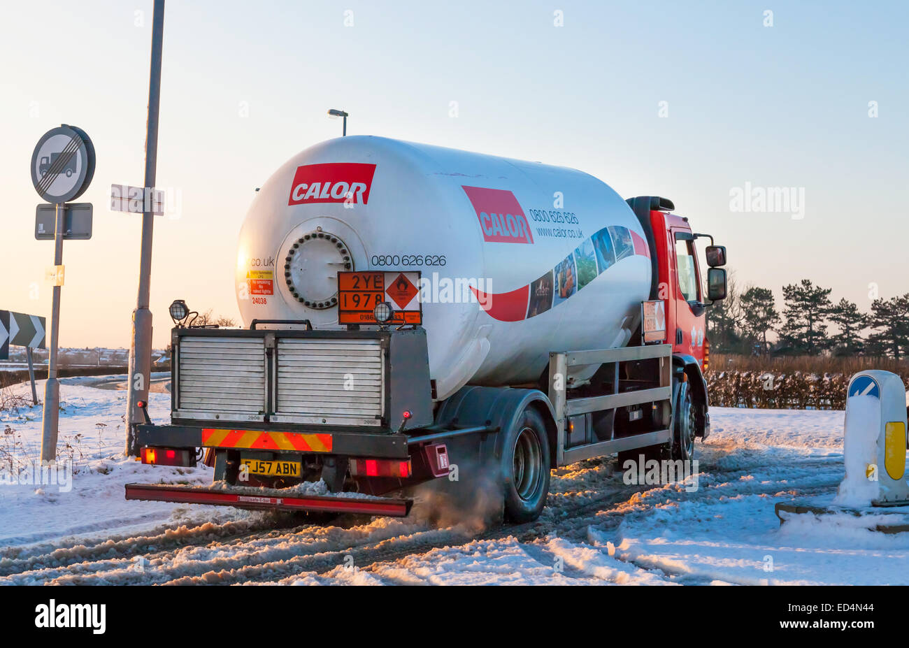 Calor Gas Lorry High Resolution Stock Photography and Images - Alamy